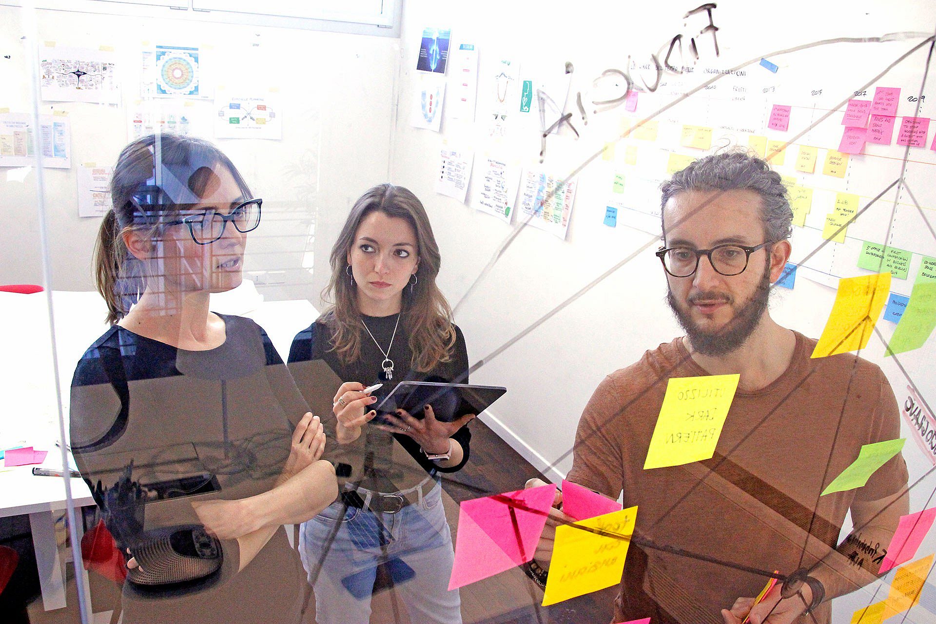 Ethical Compass: una bussola per esplorare la complessità